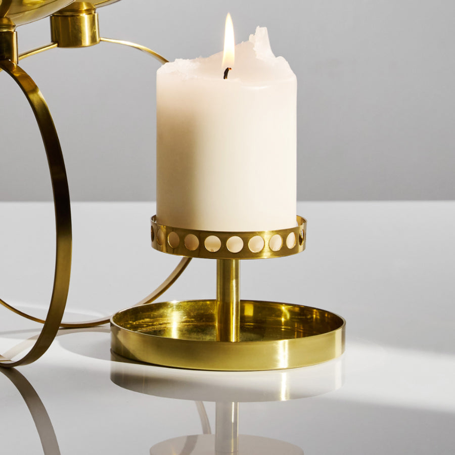 Kultatuikku-kynttilänjalka, messinki